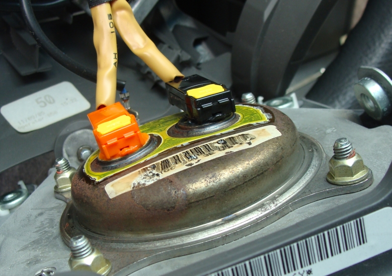 What you'll need to replace a car airbag (SRS) - MKRD.info